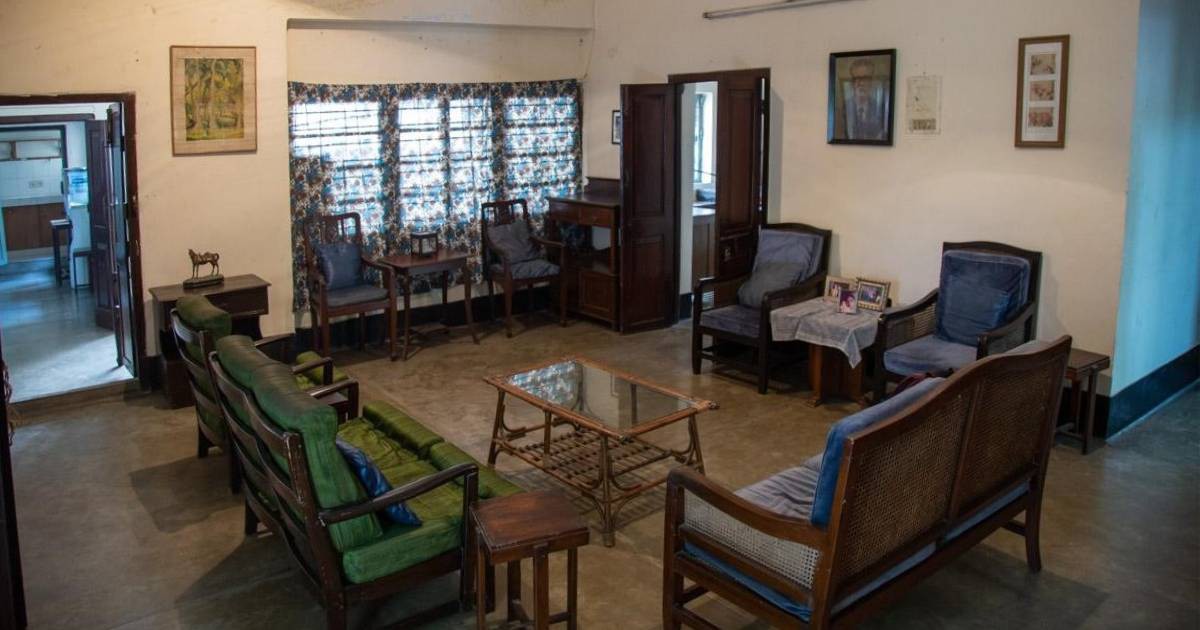 First floor living area - Hidden Heritage